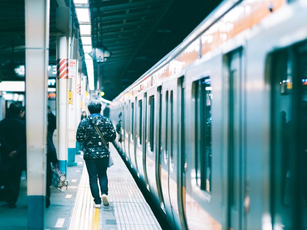 Guide – Using the train in Tokyo | Real Japan Guide